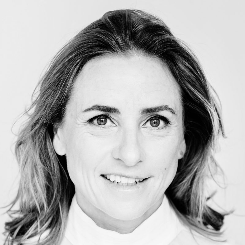 Alexandra Mousavizadeh – Cliveden Literary Festival